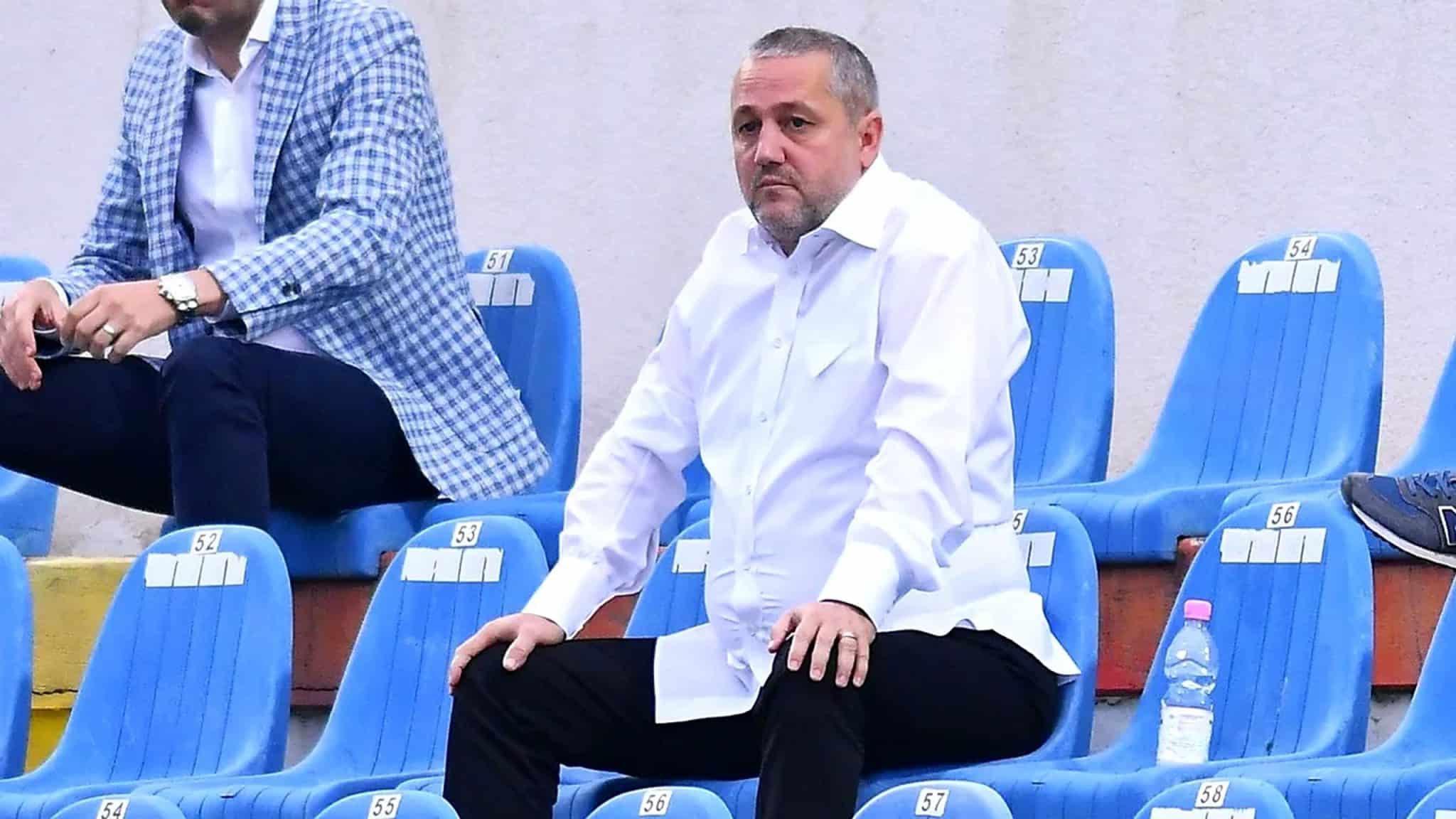 Craiova, sub presiunea fair-play-ului financiar! Clubul a semnat un ...