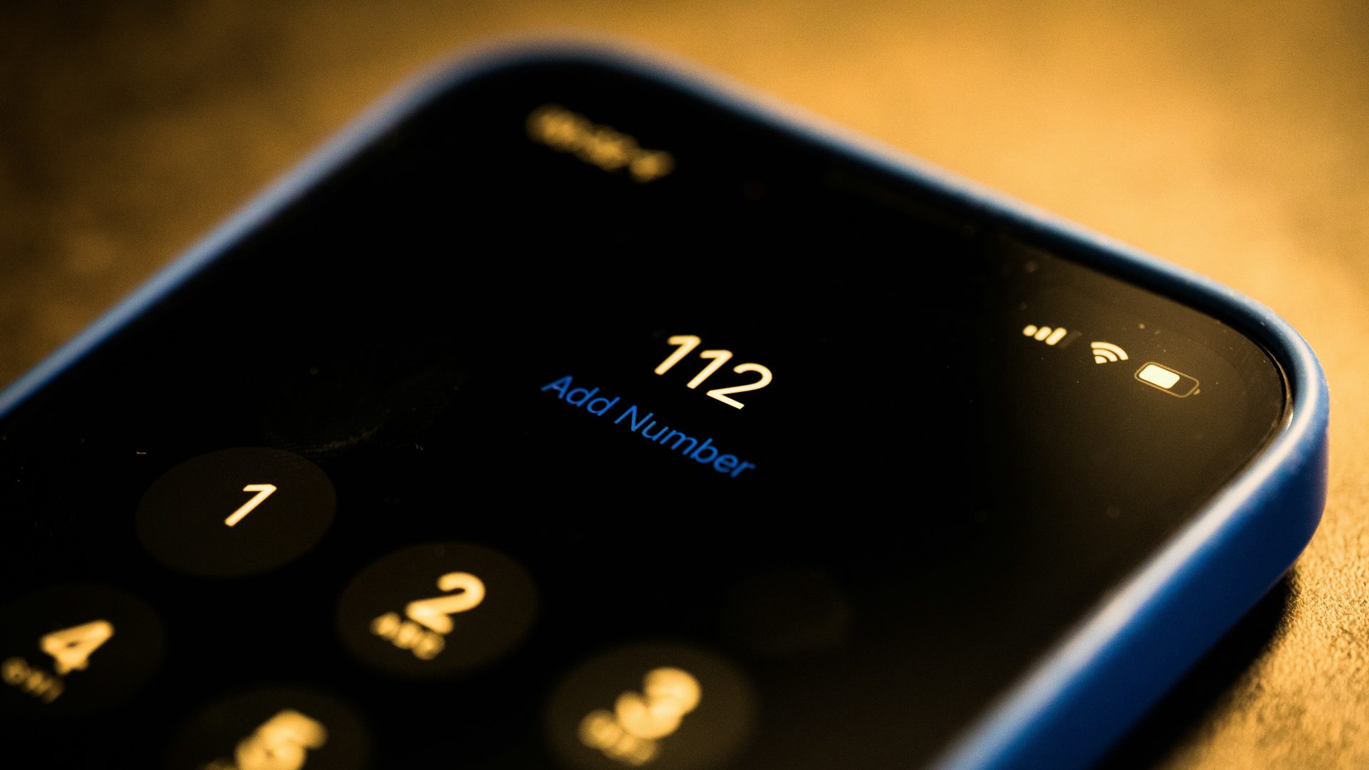 România testează o aplicație revoluționară pentru apeluri la 112 ...